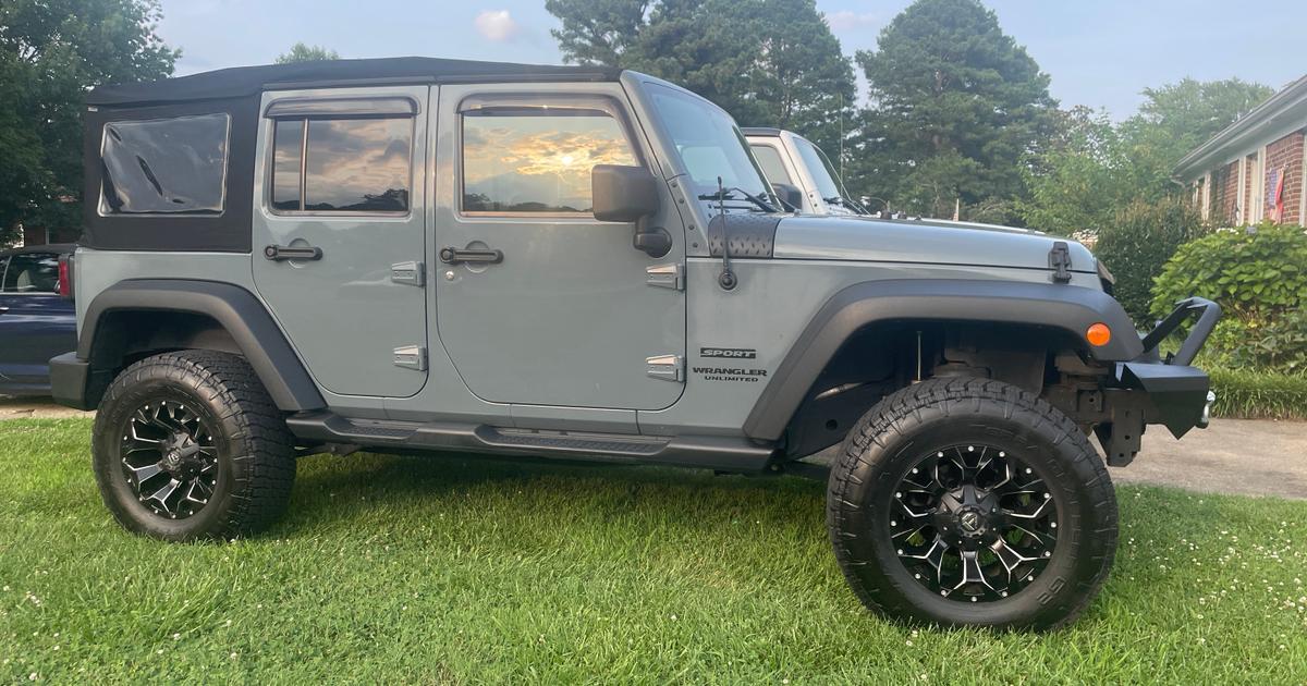 Jeep Wrangler Unlimited 2014 rental in Chesapeake, VA by Rommel K. | Turo