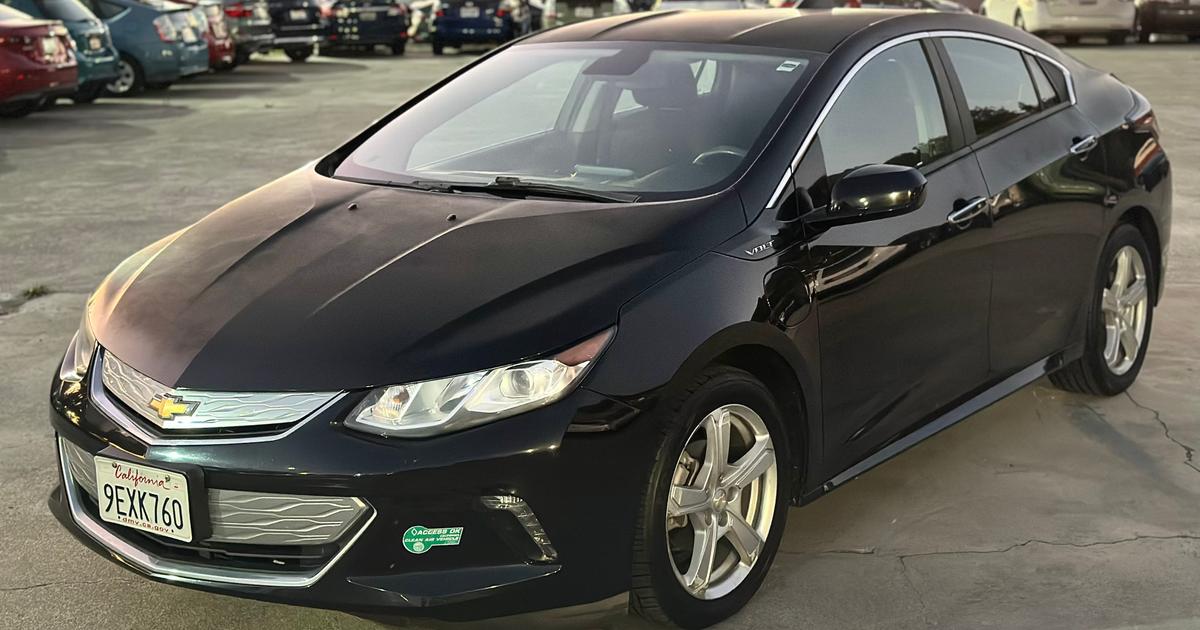 Chevrolet Volt 2017 rental in Hayward, CA by Rashad | Turo