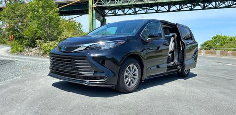 Toyota Sienna 2025 rental in Halifax, NS by Cameron V. | Turo
