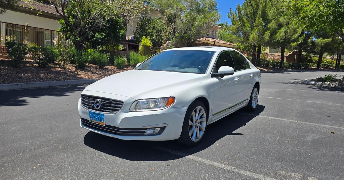 Volvo S80 2016 rental in Las Vegas, NV by Sam C. | Turo