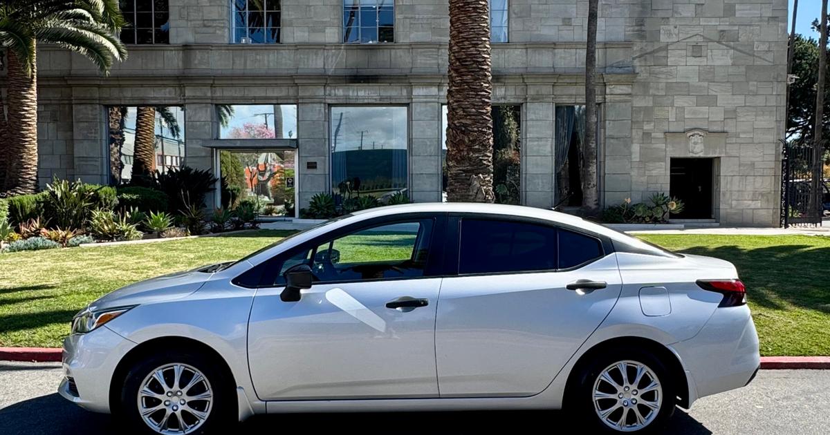Nissan Versa 2020 rental in Los Angeles, CA by EJ Lux Hollywood LLC ...