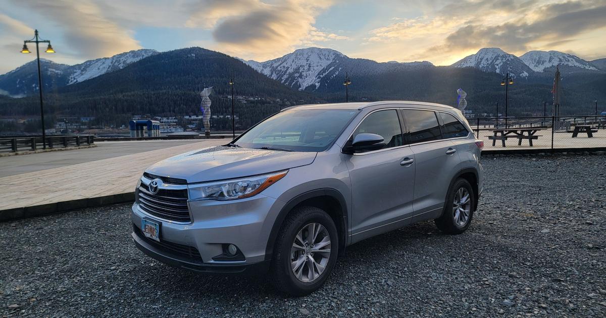 Toyota Highlander 2015 rental in Juneau, AK by Tara | Turo