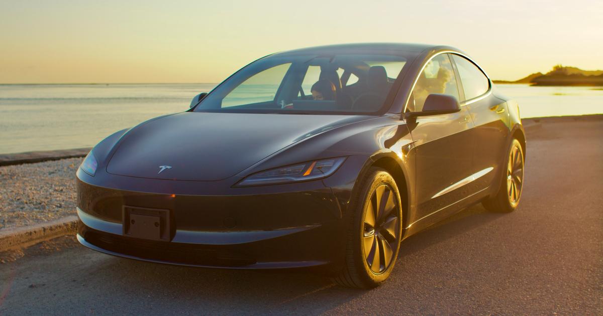Tesla Model 3 2025 rental in Honolulu, HI by Vaughn | Turo