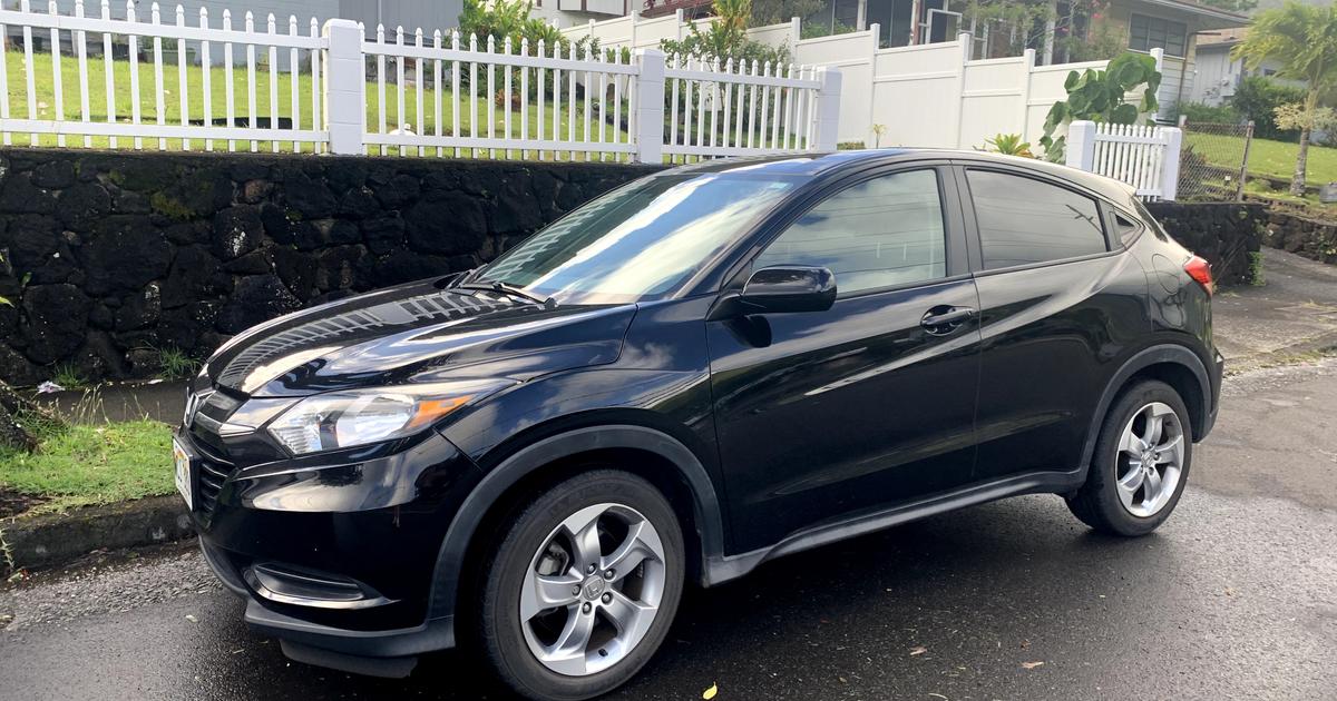 Honda HR-V 2017 rental in Waimanalo, HI by Kes L. | Turo