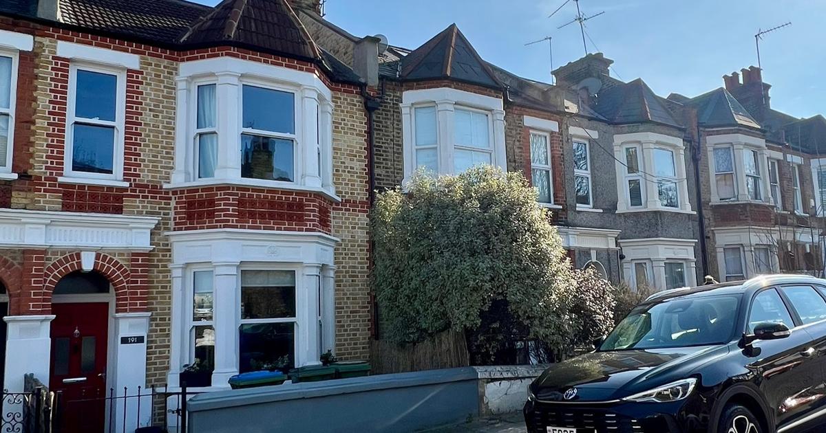 MG ZS SUV 2024 rental in London, ENGLAND by victor | Turo