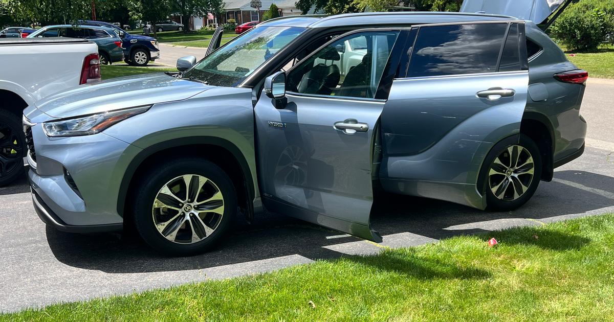 Toyota Highlander Hybrid 2020 rental in Toledo, OH by Waka M. | Turo