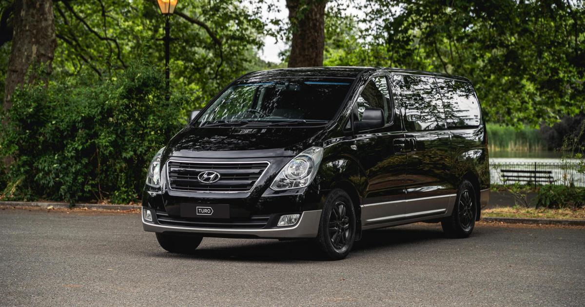 Hyundai i800 2016 rental in Edinburgh, SCOTLAND by Akeel K. | Turo