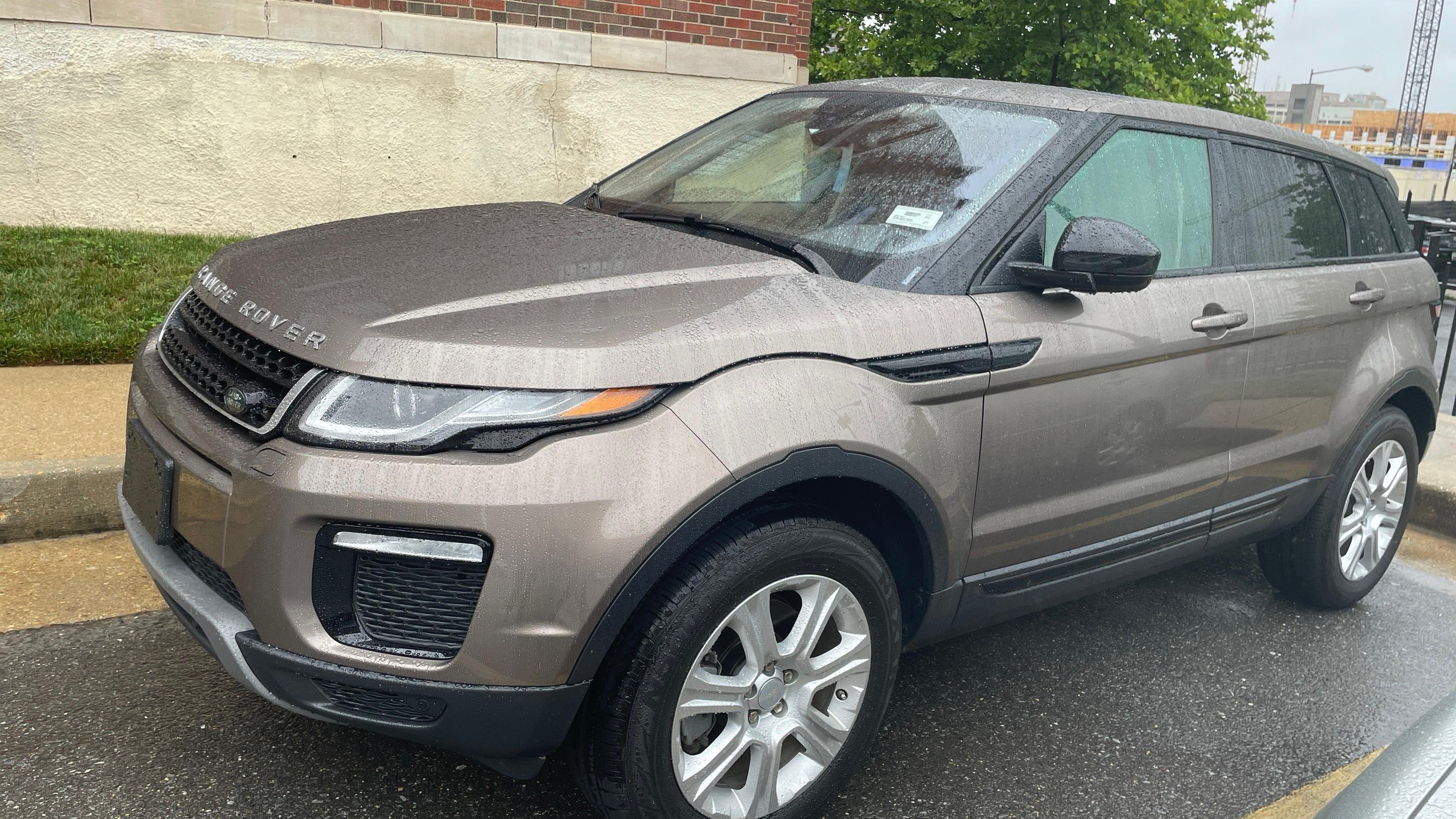 Land Rover Range Rover Evoque 2017 rental in Washington, DC by Ola O ...