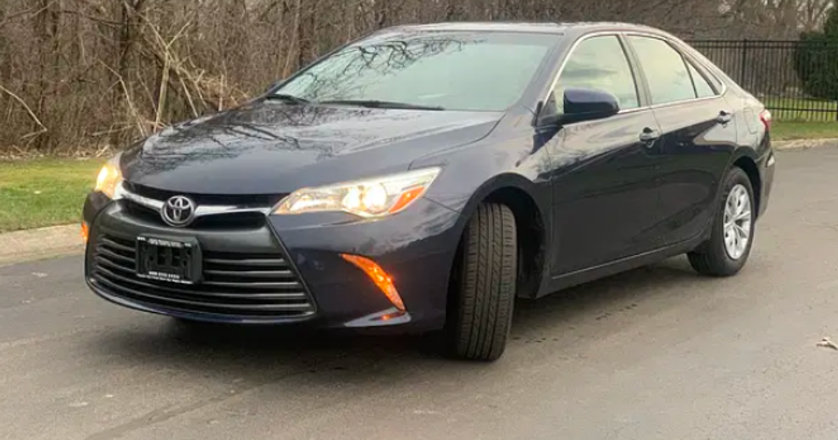Toyota Camry 2017 rental in Oak Lawn, IL by ONPOINT SERVICES .. | Turo