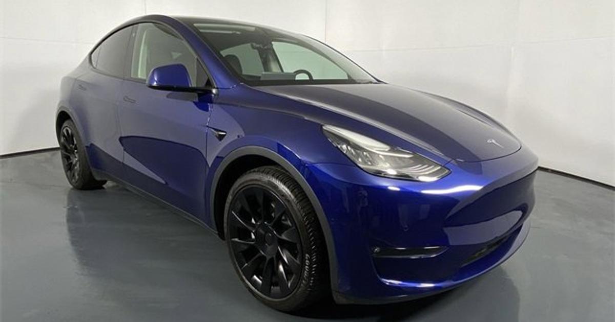 Tesla Model Y 2023 rental in Prospect Heights, IL by Eric | Turo