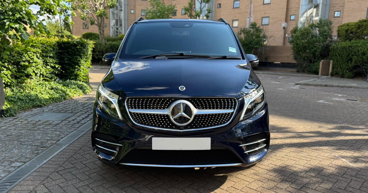 Mercedes-Benz V-Class 2020 rental in London, ENGLAND by Monwar H. | Turo
