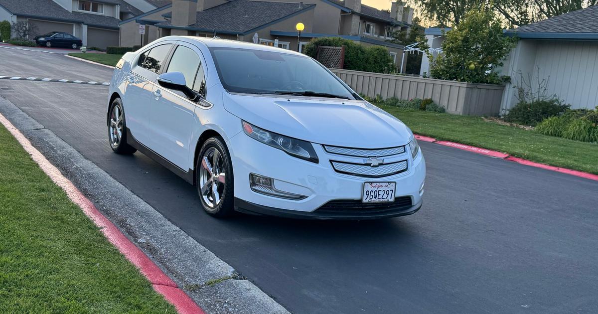 Chevrolet Volt 2013 rental in San Mateo, CA by El A. | Turo