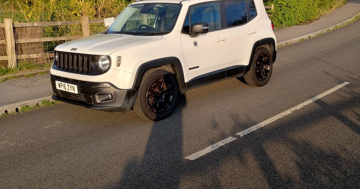 Jeep Renegade 2016 rental in Manchester, County by Giovanni D. | Turo