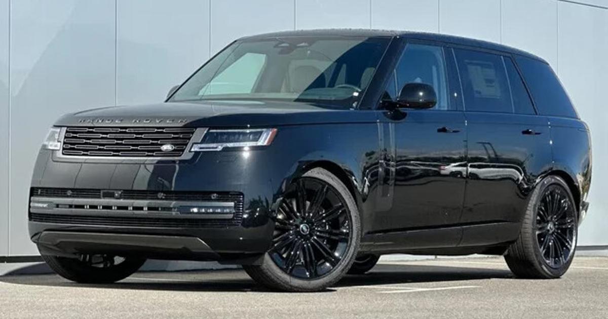 Land Rover Range Rover 2025 rental in Rochester Hills, MI by Klaudia B ...