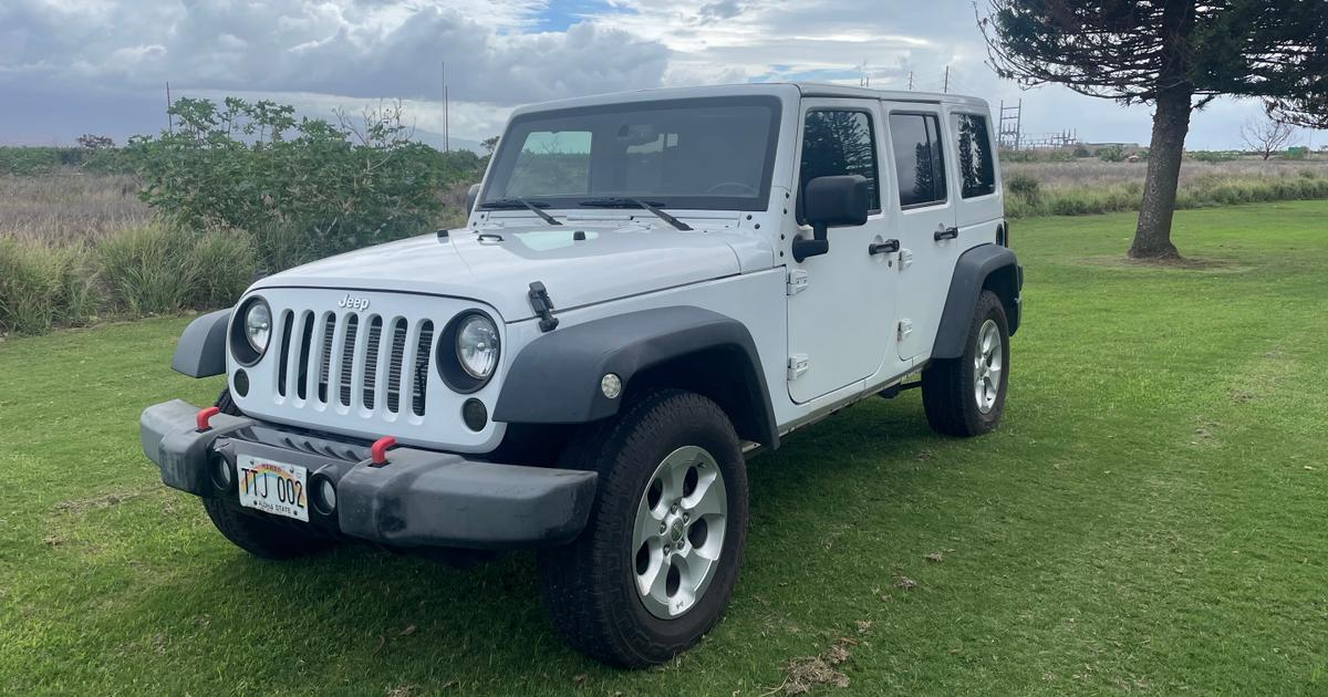 Jeep Wrangler JK Unlimited 2018 rental in Kahului, HI by Maui Budget ...