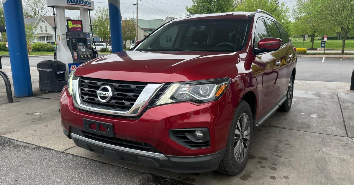 Nissan Pathfinder 2017 rental in Fort Wayne, IN by Omar | Turo