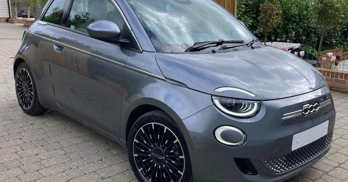 FIAT 500 2021 rental in London, ENGLAND by Alireza K. | Turo