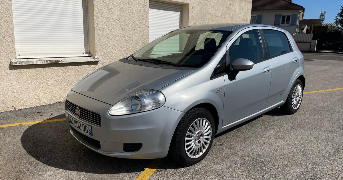 FIAT GRANDE PUNTO 2008 rental in Talant, BOURGOGNE-FRANCHE-COMTÉ by ...