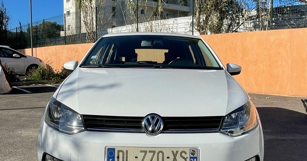 Location de Volkswagen POLO 2014 à Paris (IDF) par Kevin F. | Turo