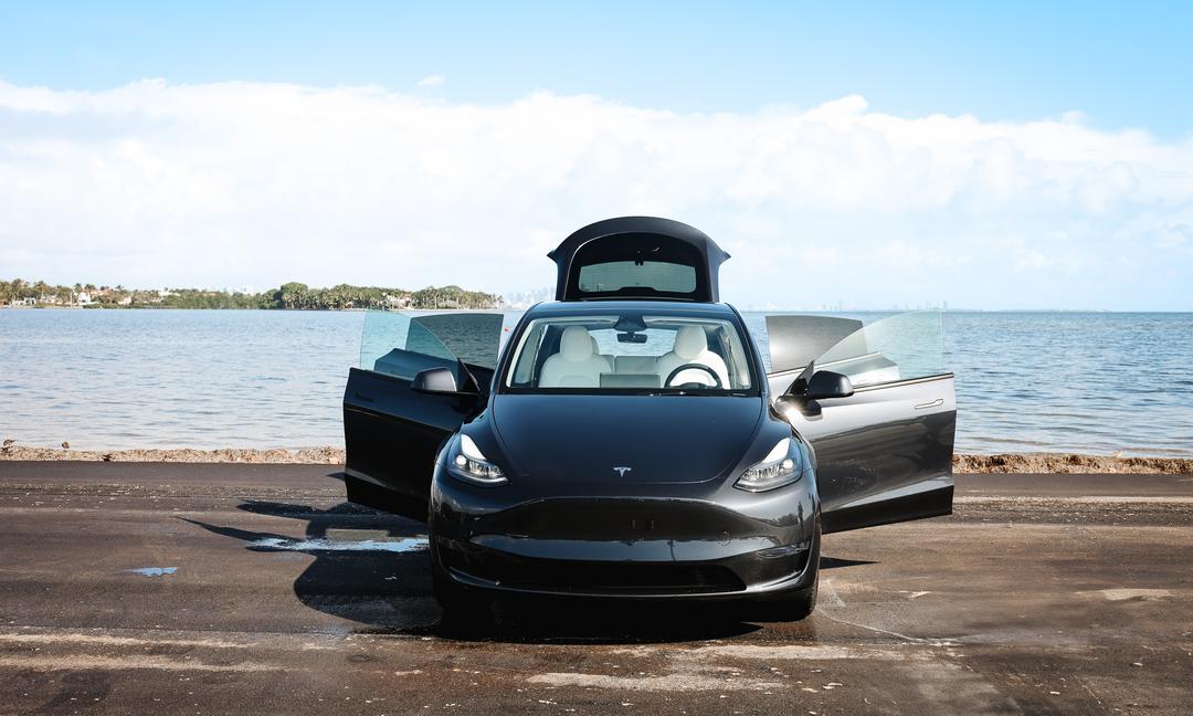 Tesla Model Y 2025 rental in Miami, FL by yainery | Turo