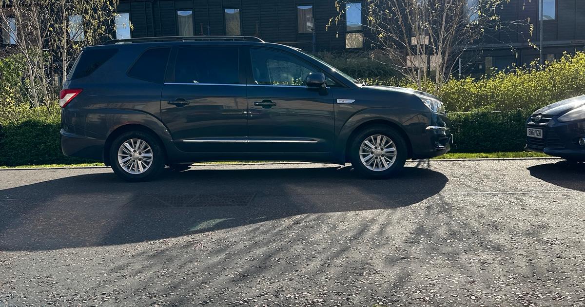 SsangYong Turismo 2016 rental in Glasgow, SCOTLAND by Marco P. | Turo