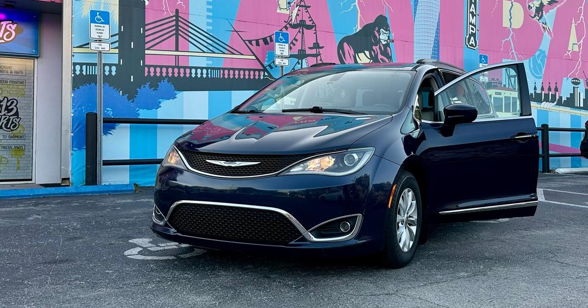 Chrysler Pacifica 2017 rental in Tampa, FL by Karmora LLC .. | Turo