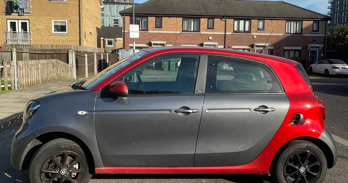 smart forfour 2018 rental in London, ENGLAND by Chiara Marino . | Turo