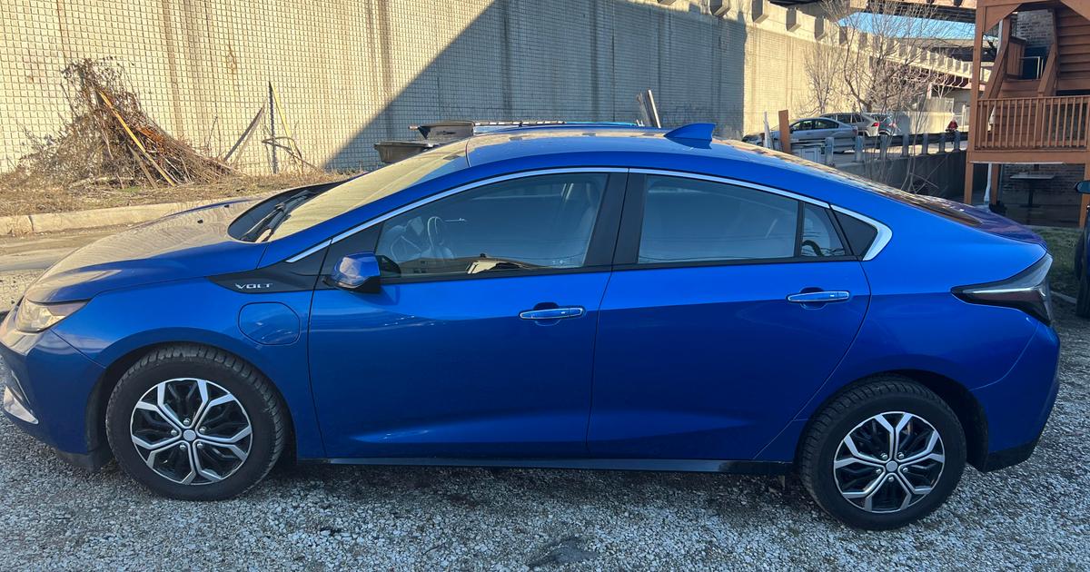 Chevrolet Volt 2017 rental in Chicago, IL by Matthew S. | Turo