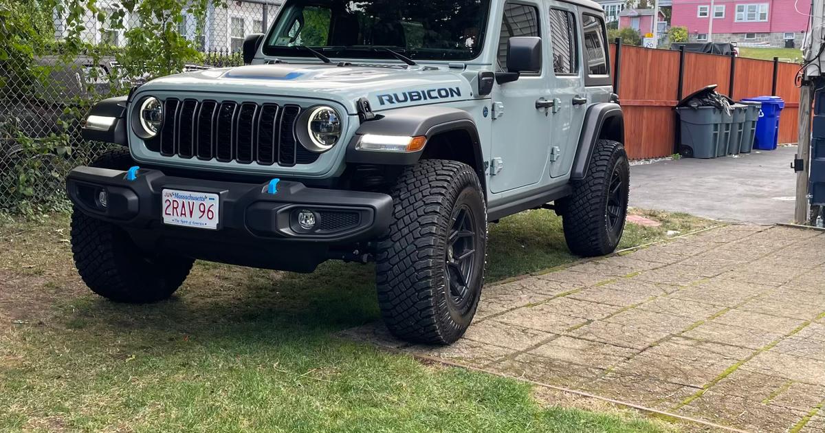 Jeep Wrangler 4xe 2024 rental in Everett, MA by Alexandra A. | Turo