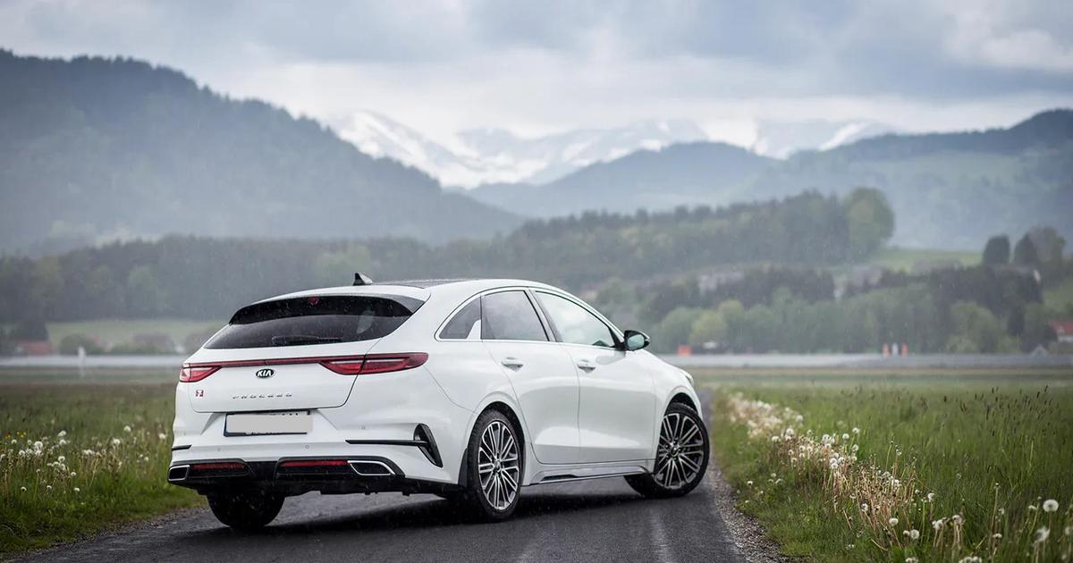 Kia ProCeed 2019 rental in London, England by Fred | Turo