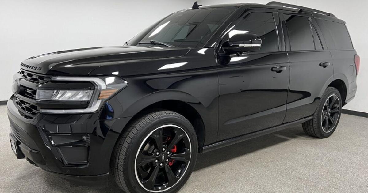 Ford Expedition 2023 rental in Aurora, CO by Sheryl R. | Turo