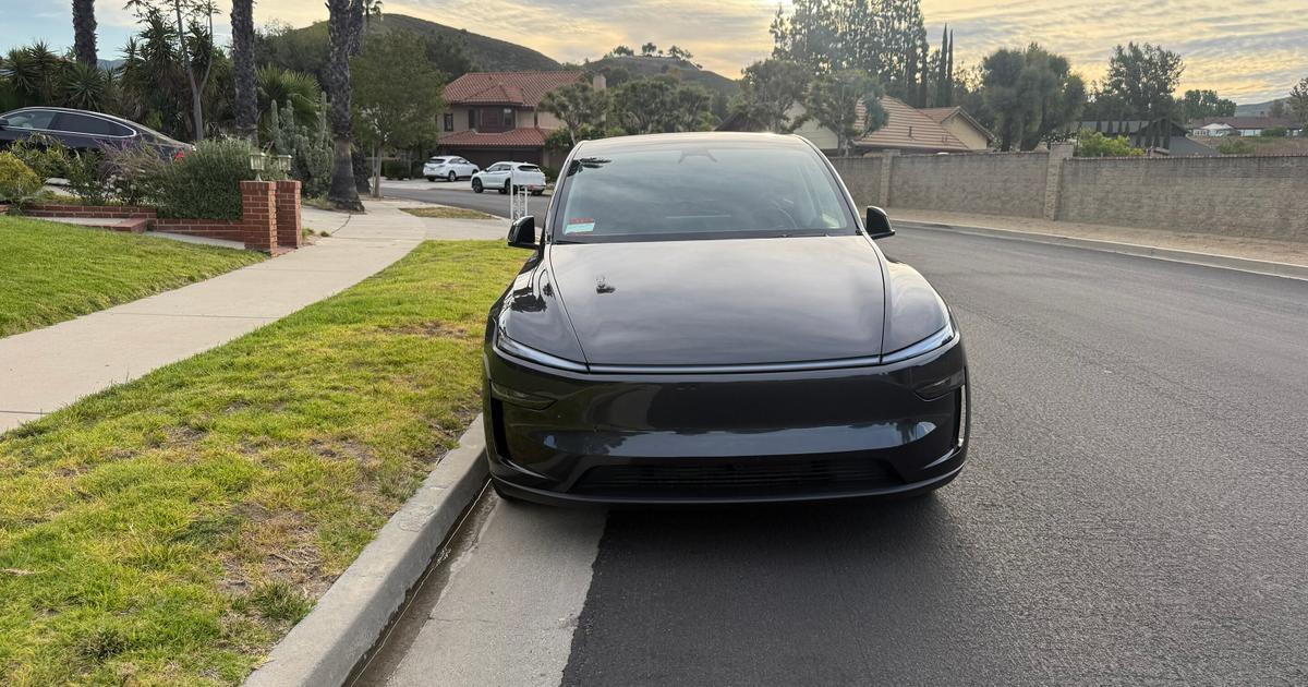 Tesla Model Y 2026 rental in Burbank, CA by Vadim | Turo