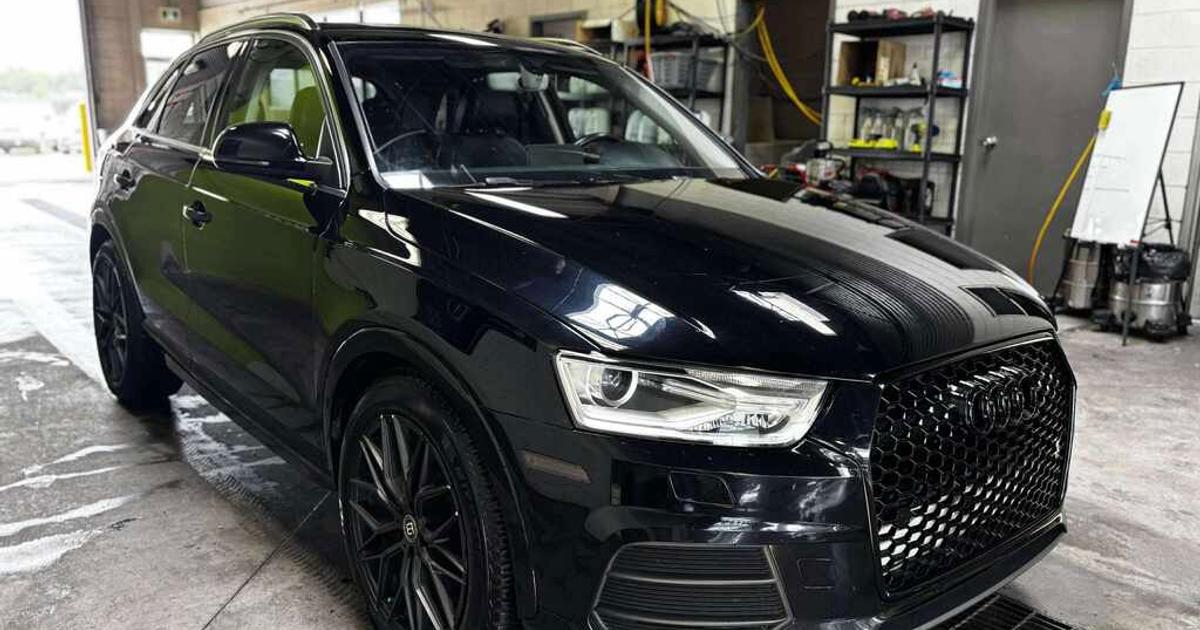 Audi Q3 2016 rental in Montréal, QC by Schadrac F. | Turo