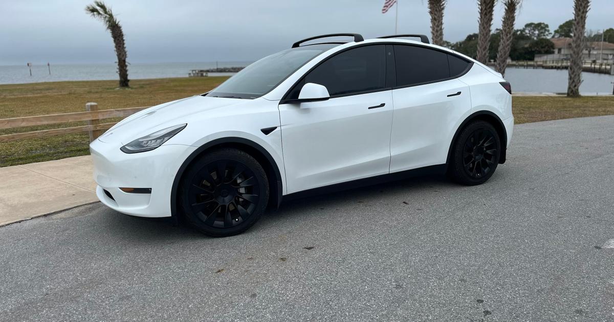Tesla Model Y 2021 rental in Santa Rosa Beach, FL by Daniel | Turo