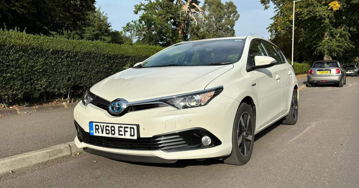 Toyota Auris 2018 rental in London, GBR by Dimitar N. | Turo