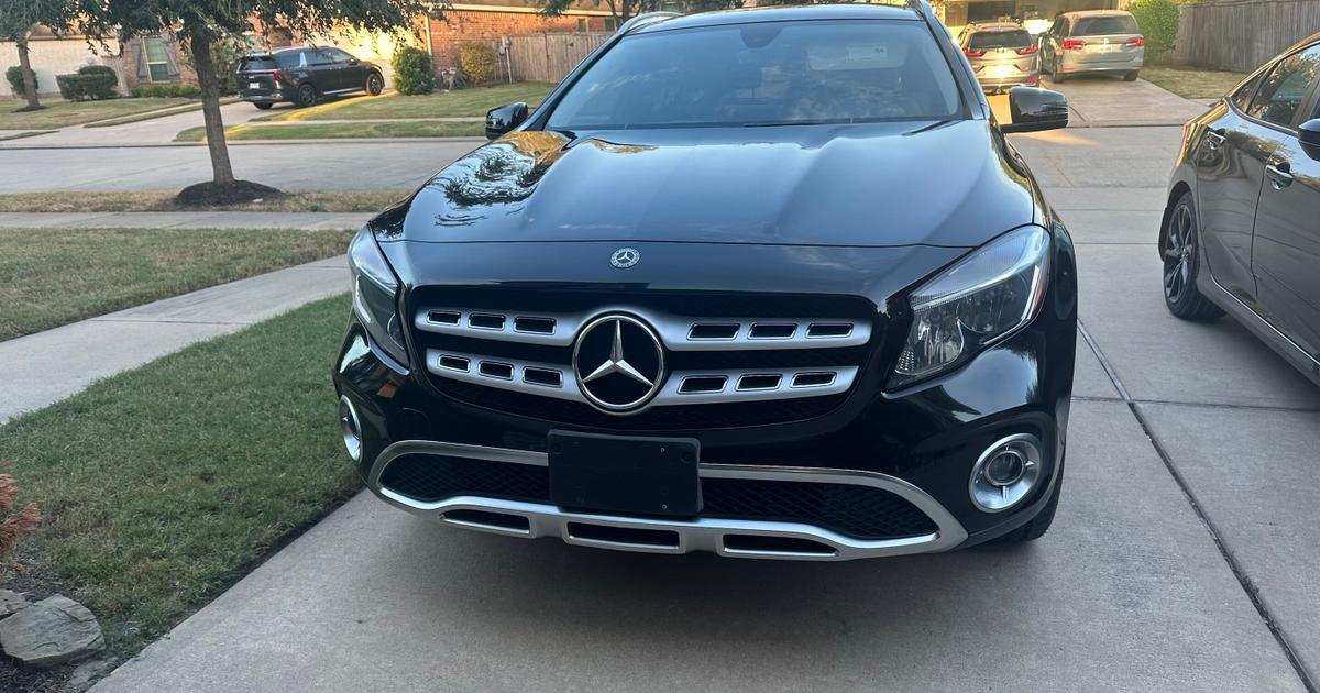 Mercedes-Benz GLA-Class 2019 rental in Houston, TX by Fatima H. | Turo