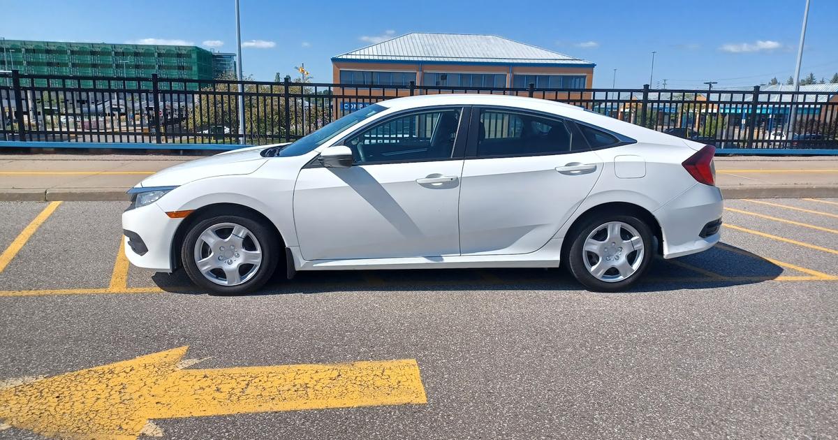 Honda Civic 2017 rental in Toronto, ON by Viorel S. | Turo