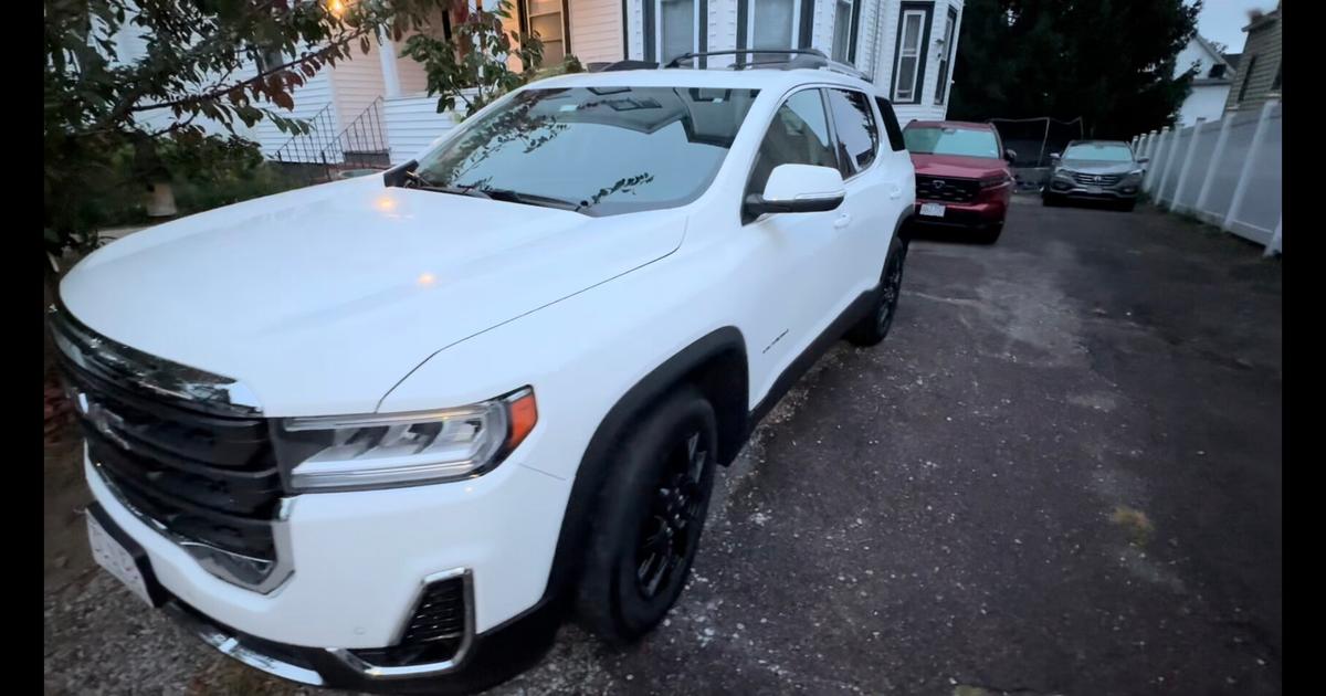 GMC Acadia 2021 rental in Everett, MA by Vanilton C. | Turo