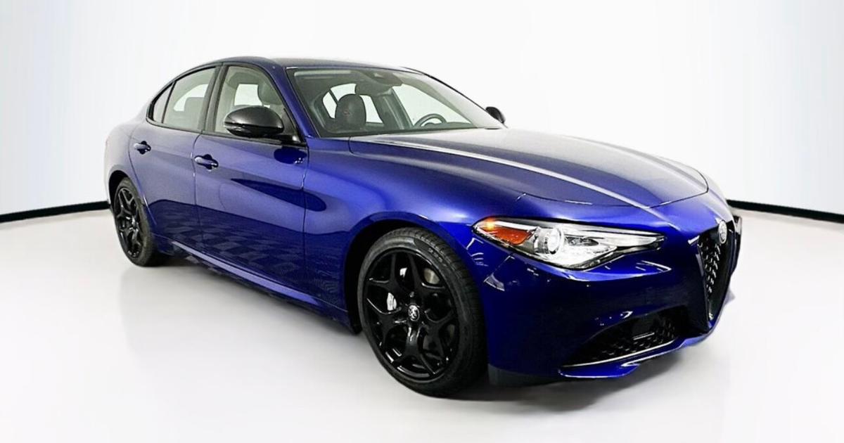 Alfa Romeo Giulia 2021 rental in Houston, TX by Fatima H. | Turo
