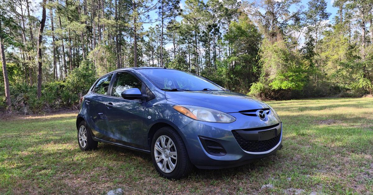 Mazda Mazda2 2014 rental in DeLand, FL by Anthony | Turo