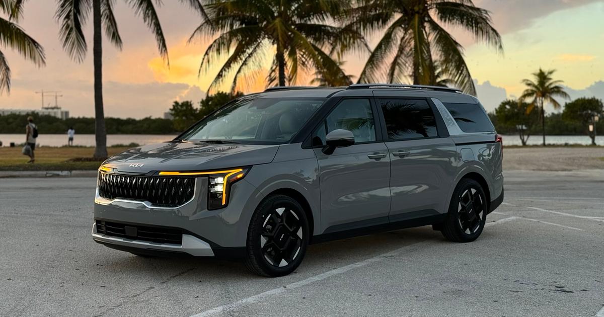Kia Carnival 2025 rental in North Miami Beach, FL by Darina S. | Turo