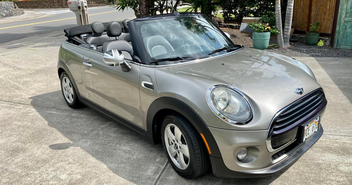 MINI Convertible 2016 rental in KAILUA KONA, HI by MIchael A. | Turo