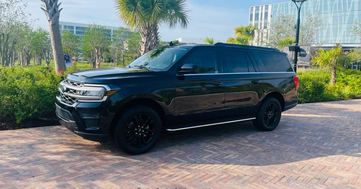 Ford Expedition Max 2023 rental in Orlando, FL by Colon Investments LlC ...