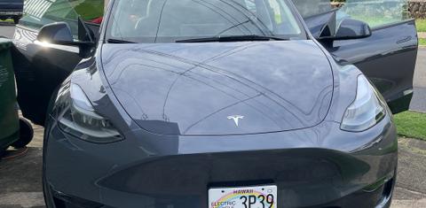 Tesla Model Y 2023 rental in Honolulu, HI by Matt | Turo
