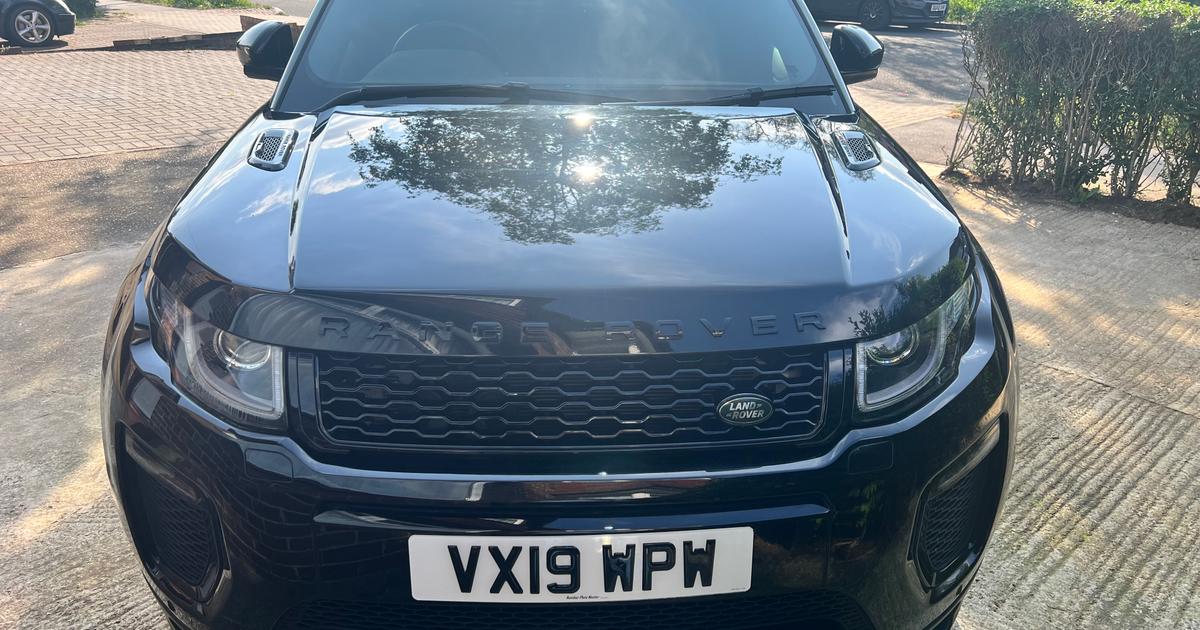 Land Rover Range Rover Evoque 2019 rental in Edgware, ENGLAND by Pazman ...