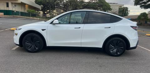 Tesla Model Y 2026 rental in Honolulu, HI by Xinxiu | Turo