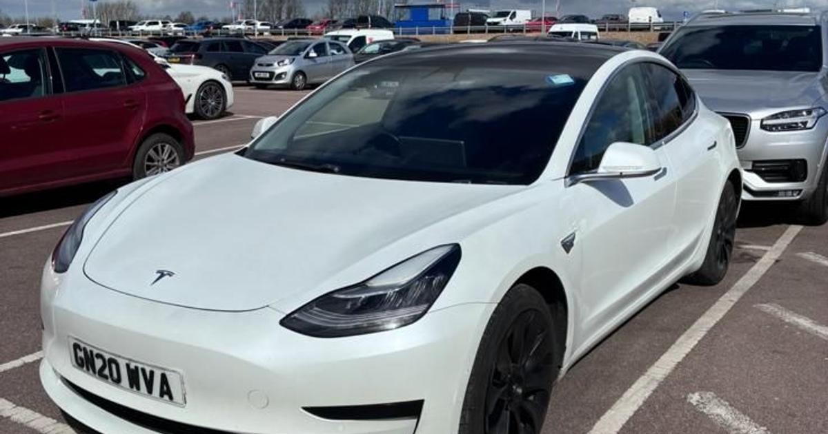 Tesla Model 3 2020 rental in London, ENGLAND by kari | Turo