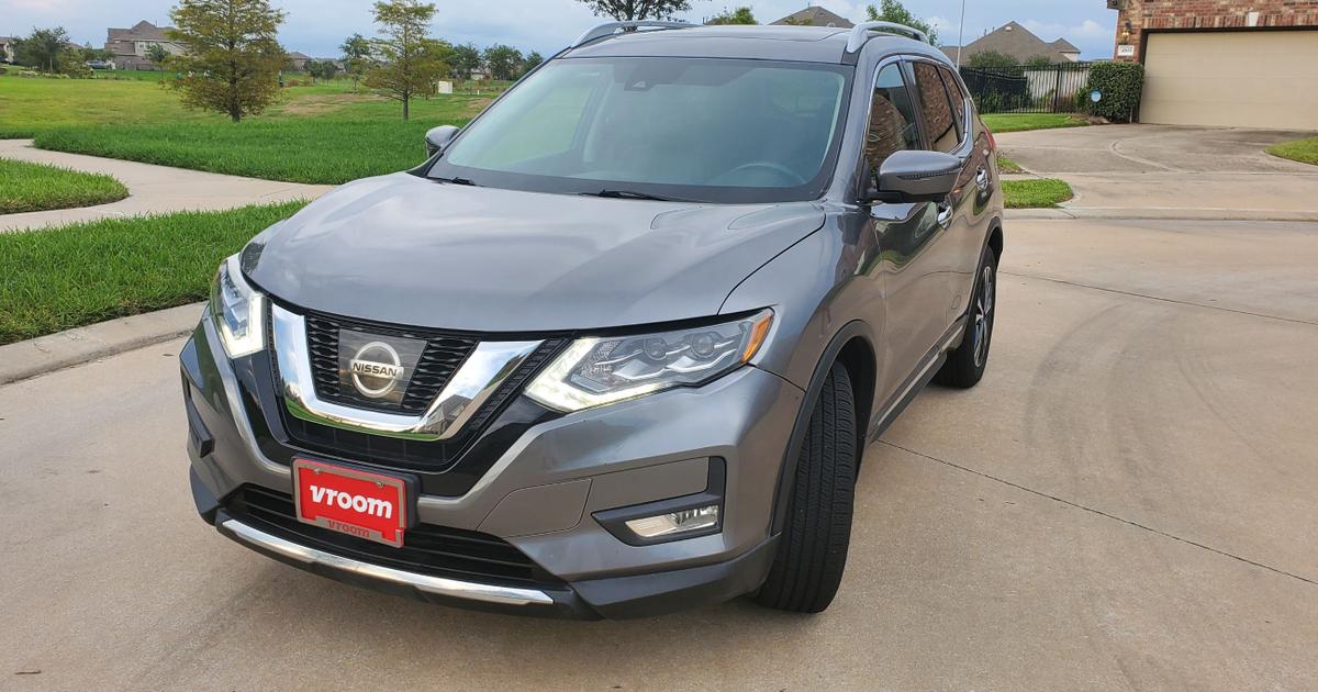 Nissan Rogue 2017 rental in Houston, TX by Lakeevis H. | Turo