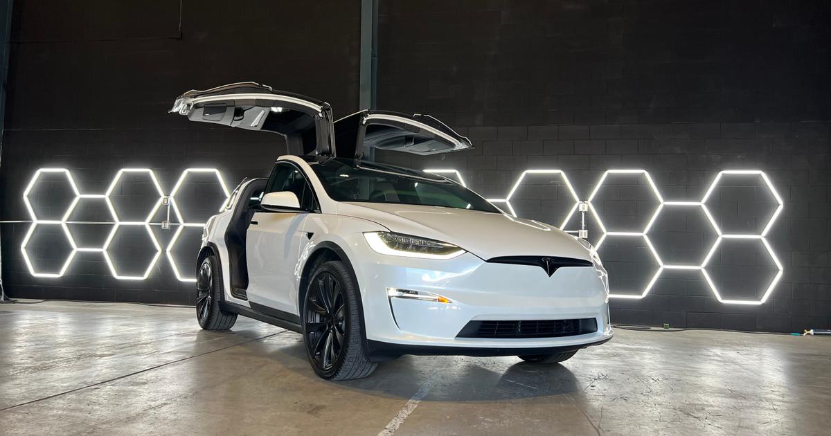 Tesla Model X 2022 rental in Honolulu, HI by Honolulu Exotics .. | Turo