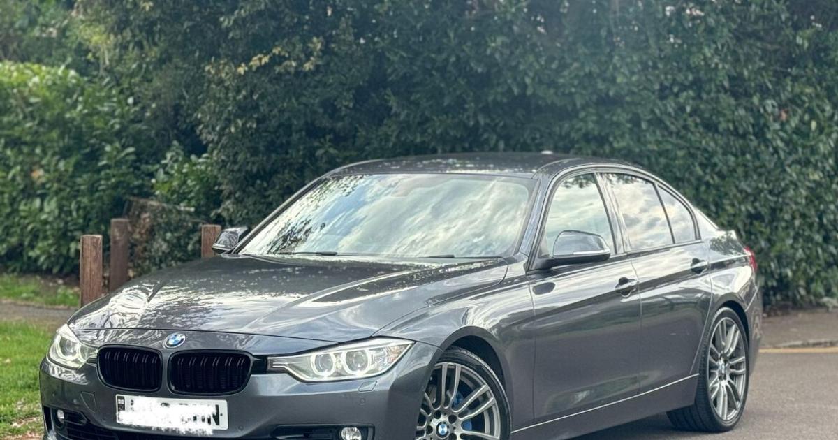 BMW 3 Series 2013 rental in Reading, GBR by Mohamed T. | Turo
